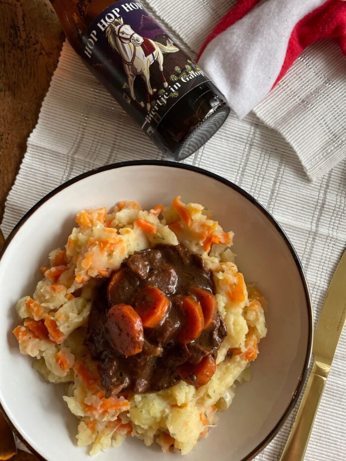 Sinterklaas stoofvlees recept met Hop Hop Hop Sinterklaas bier